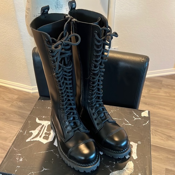 Demonia | Shoes | Demonia 2eyehole Leather Knee High Boots With Zip ...